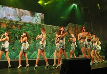 SDN48挥泪“毕业” 约定一年后开“同窗会” - 日本通