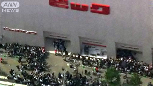 东京丨BigCamera最大商场开业三千余人排队 - 日本通